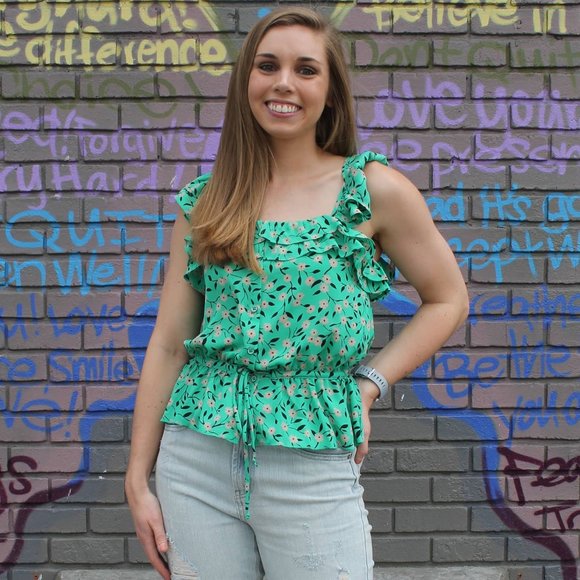 CAbi | Tops | Cabi 589 Festival Tank Spring 2020 Small Euc | Poshmark